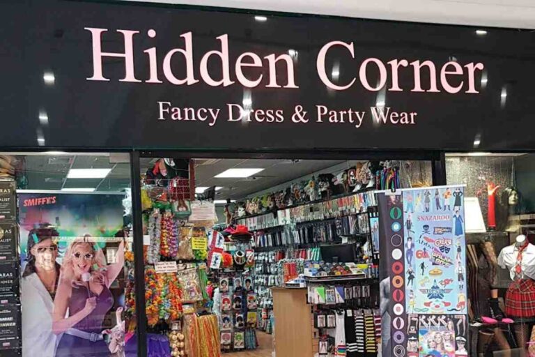 Top 5 Fancy Dress Shops Near You in London for Ultra Fashion